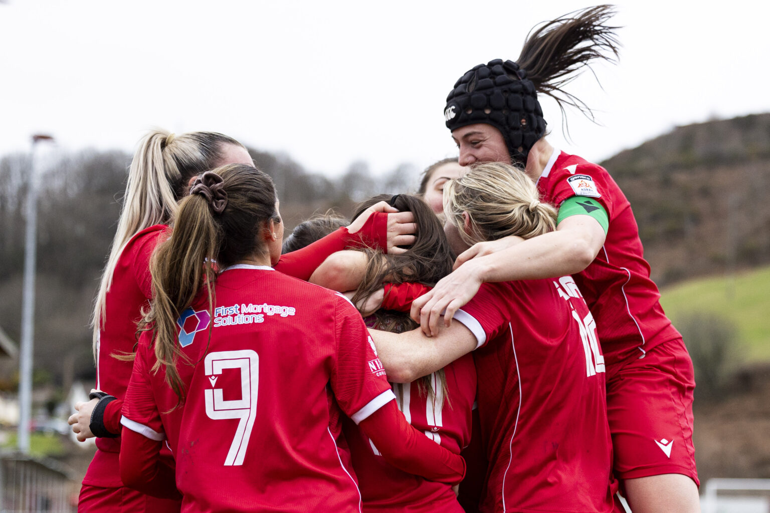 Cardiff City turn South Wales blue, while Wrexham hit magnificent seven ...
