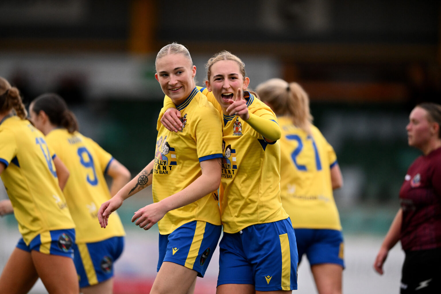 Barry Town advance in Adran Trophy with win over Cascade