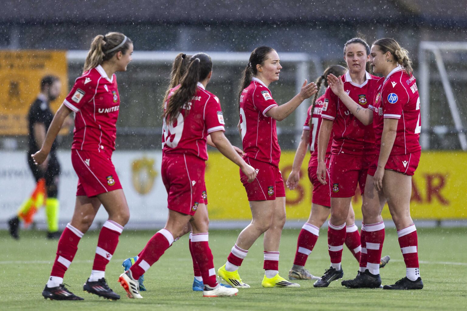 Welsh Cup Quarter-Finals: Cardiff, Swansea & Wrexham Win